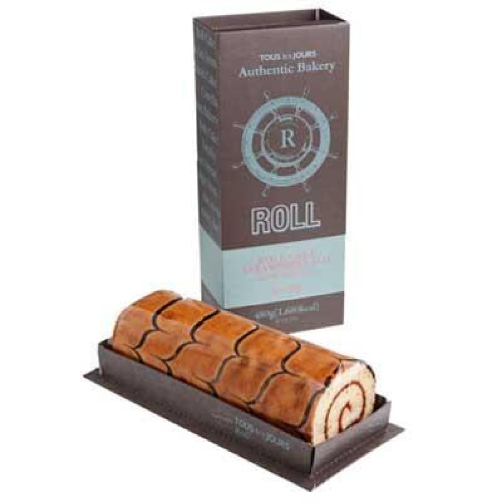 Roll Cake with Strawberry Jam by Tous les Jours